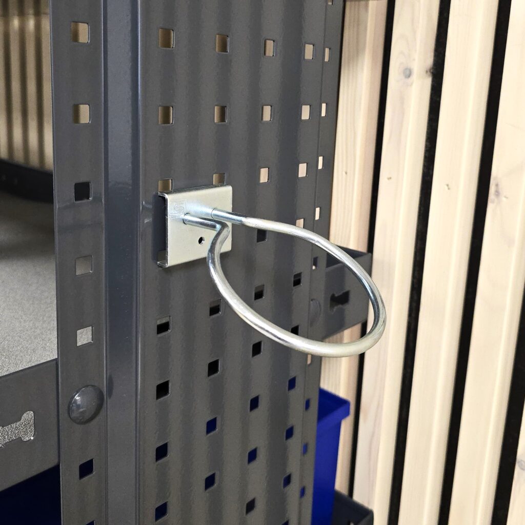 PAKETTIAUTON TURVALUKKO BLACKSTONE 2 KPL - Hyllytpakuun.fi